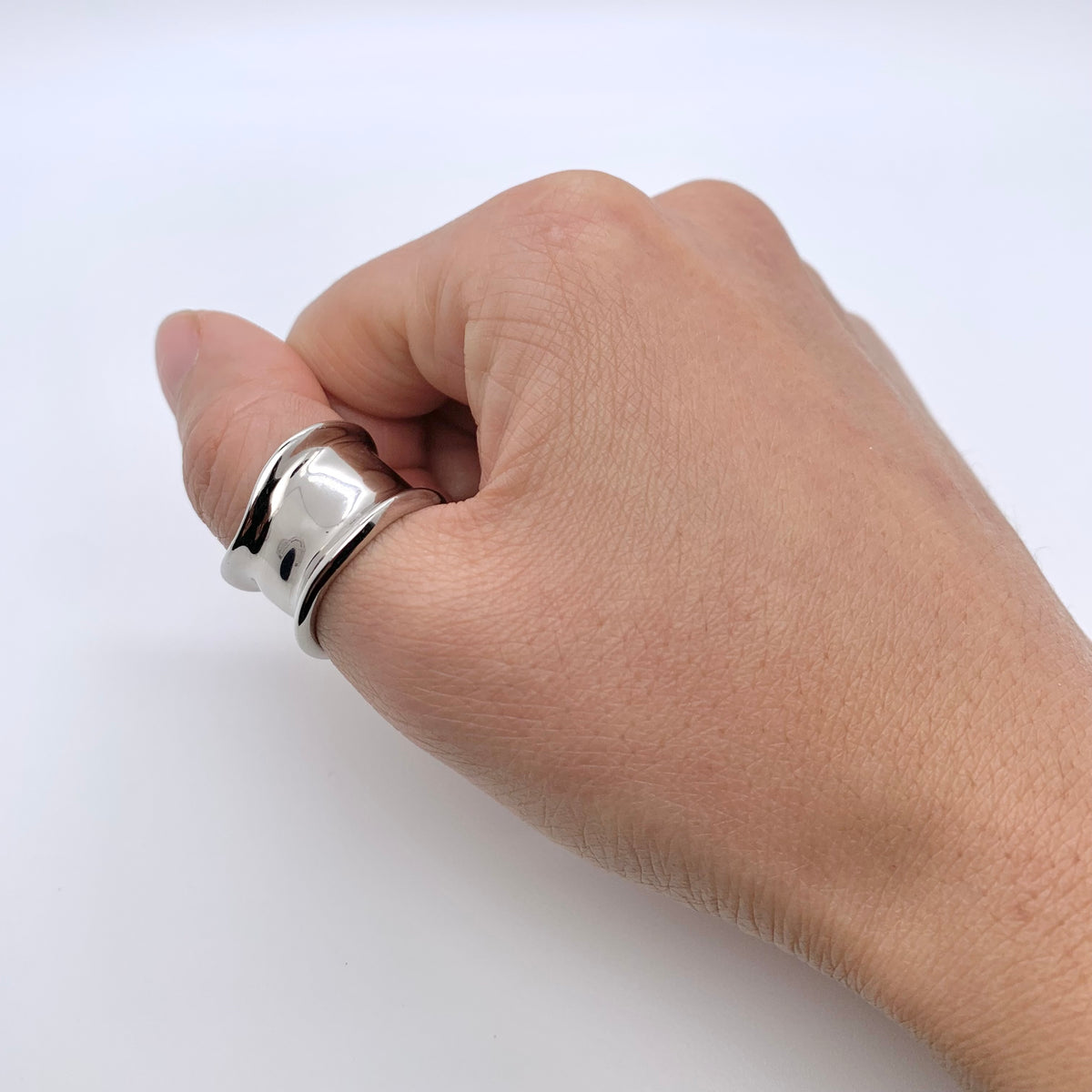 The Wide Irregular Shape Ring – PLAIN SOUL